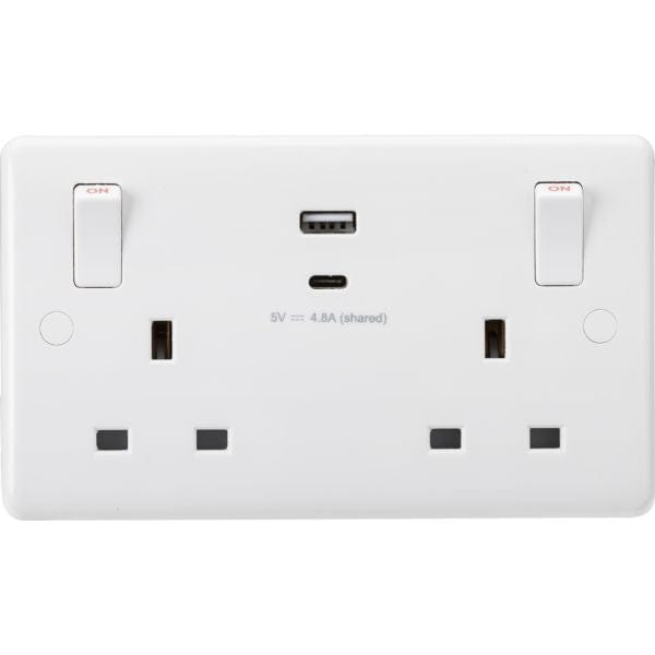 Knightsbridge 13A 2G Switched socket with outboard rockers and dual US ...