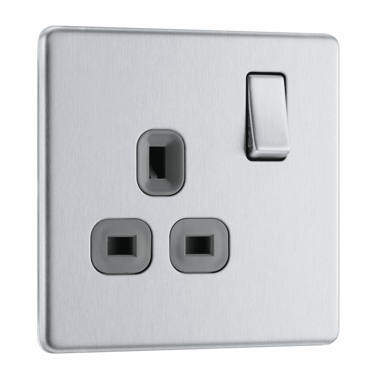 BG Screwless Flatplate Brushed Steel Single Switched 13A Power Socket ...