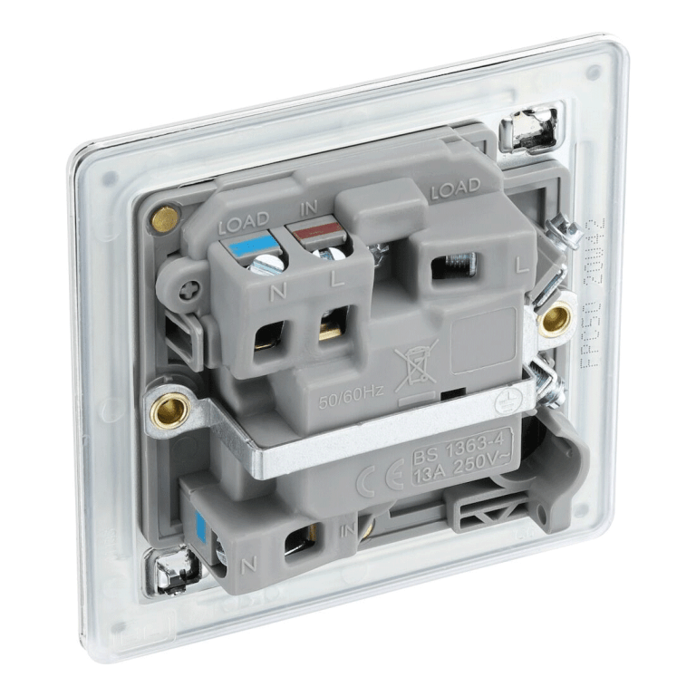 BG Screwless Flatplate Polished Chrome Switched 13A Fused Connection U ...